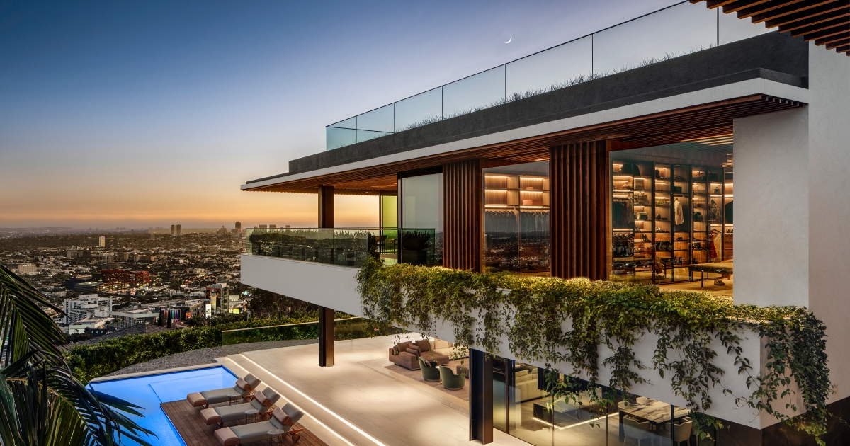 This Hillside Home in Los Angeles Designed by SAOTA is Architecture in ...